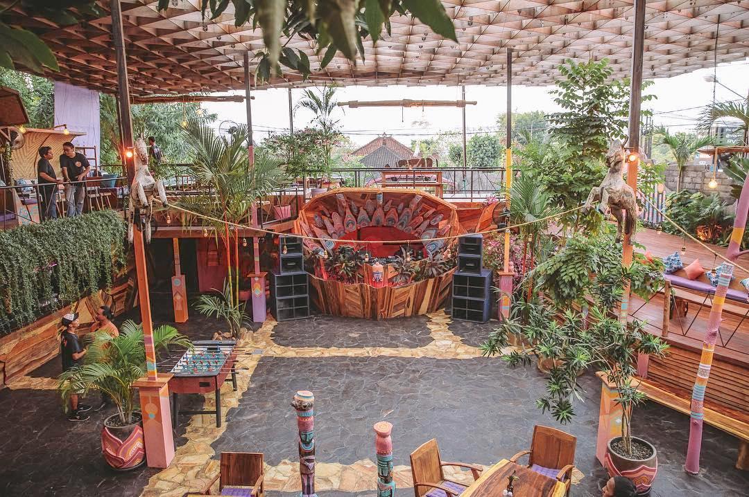 The Bali Bible | Hatch, Bar & Restaurant Uluwatu